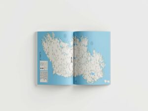 Ireland & Wild Atlantic Way Guide Book by Robbie Roam